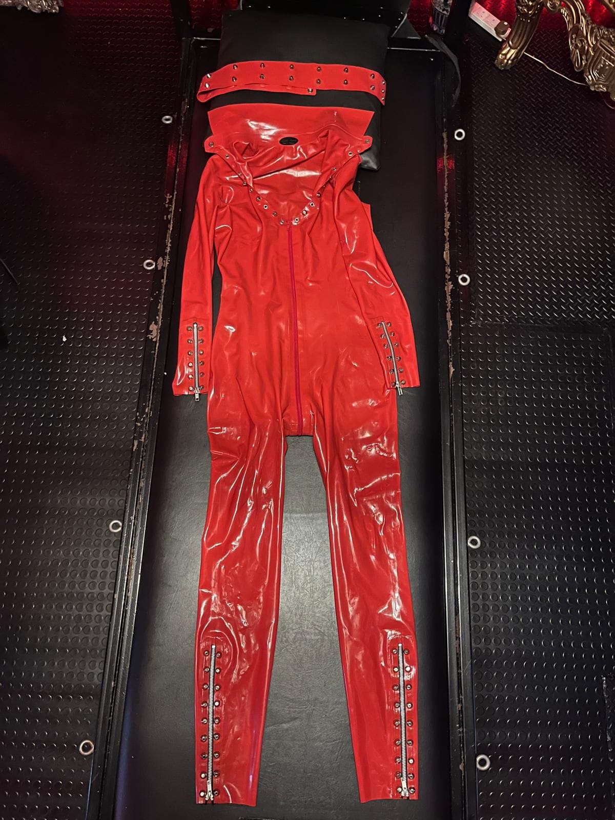 The Rubber Room – A Tactile Wonderland - London Dungeon Suite